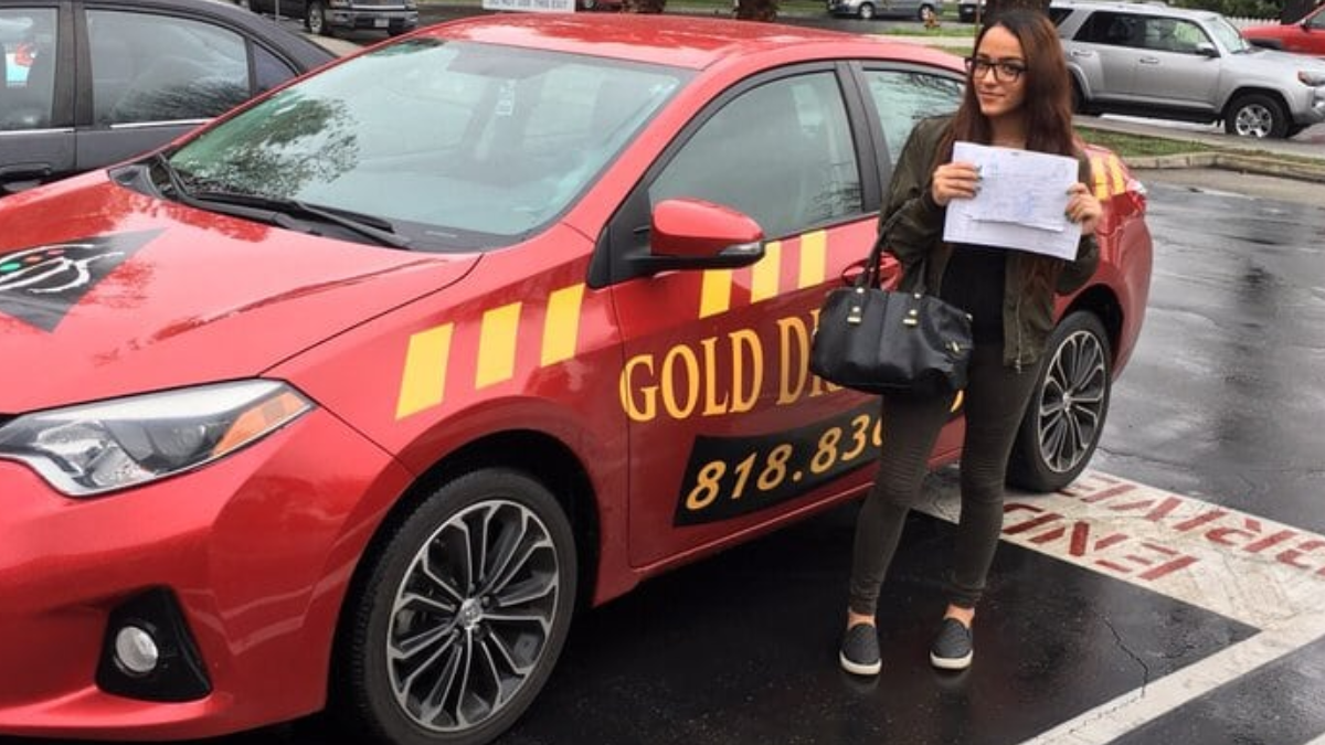 golddrivingschool