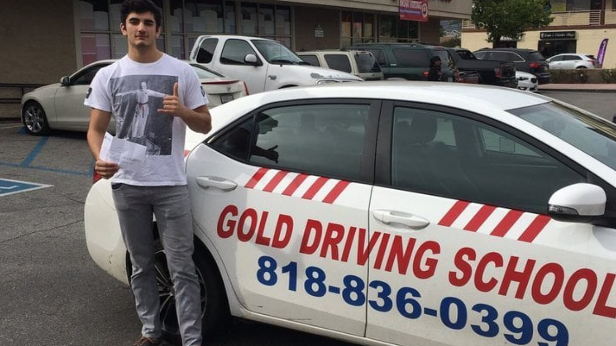 golddrivingschool